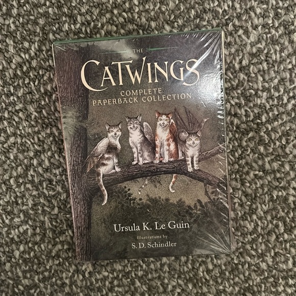 Other | New Sealed Box Set Of Catwings Complete Collection | Poshmark